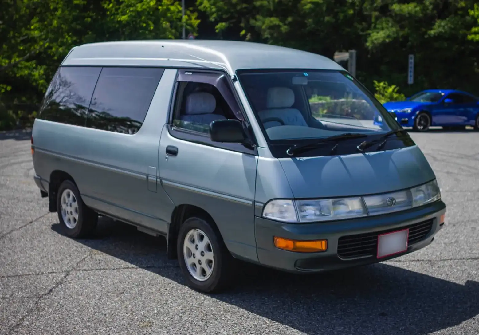 Toyota Town Ace Complete Review and Key Specifications Explained - Auto ...